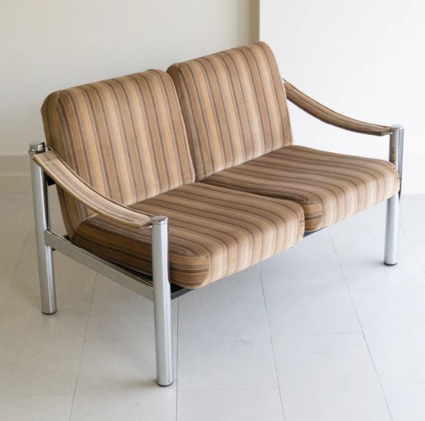 Pre-owned & Refurbished SEBEL - Vintage Sofa | Collecte