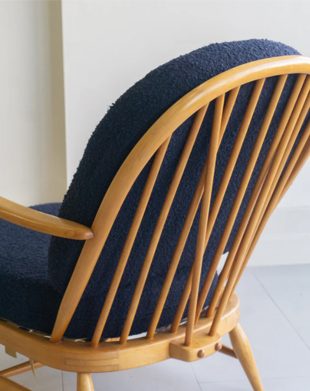 Pre-owned & Refurbished ERCOL - 335 Armchair by Lucian Ercolani | Collecte