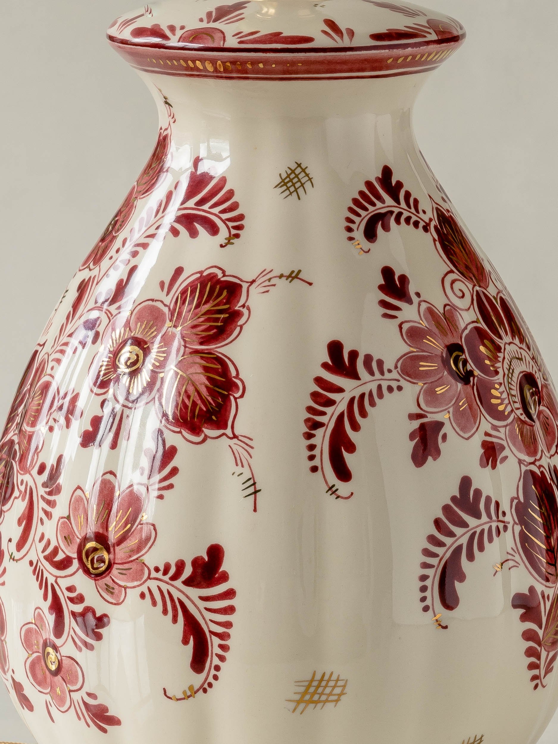 Pre-owned & Refurbished Amitabha Studio - Vintage Delfts Rood Regina ...