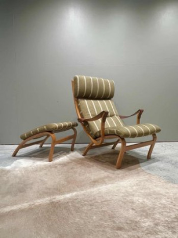 Pre-owned & Refurbished MOBLER - Clipper Chair and Footstool | Collecte